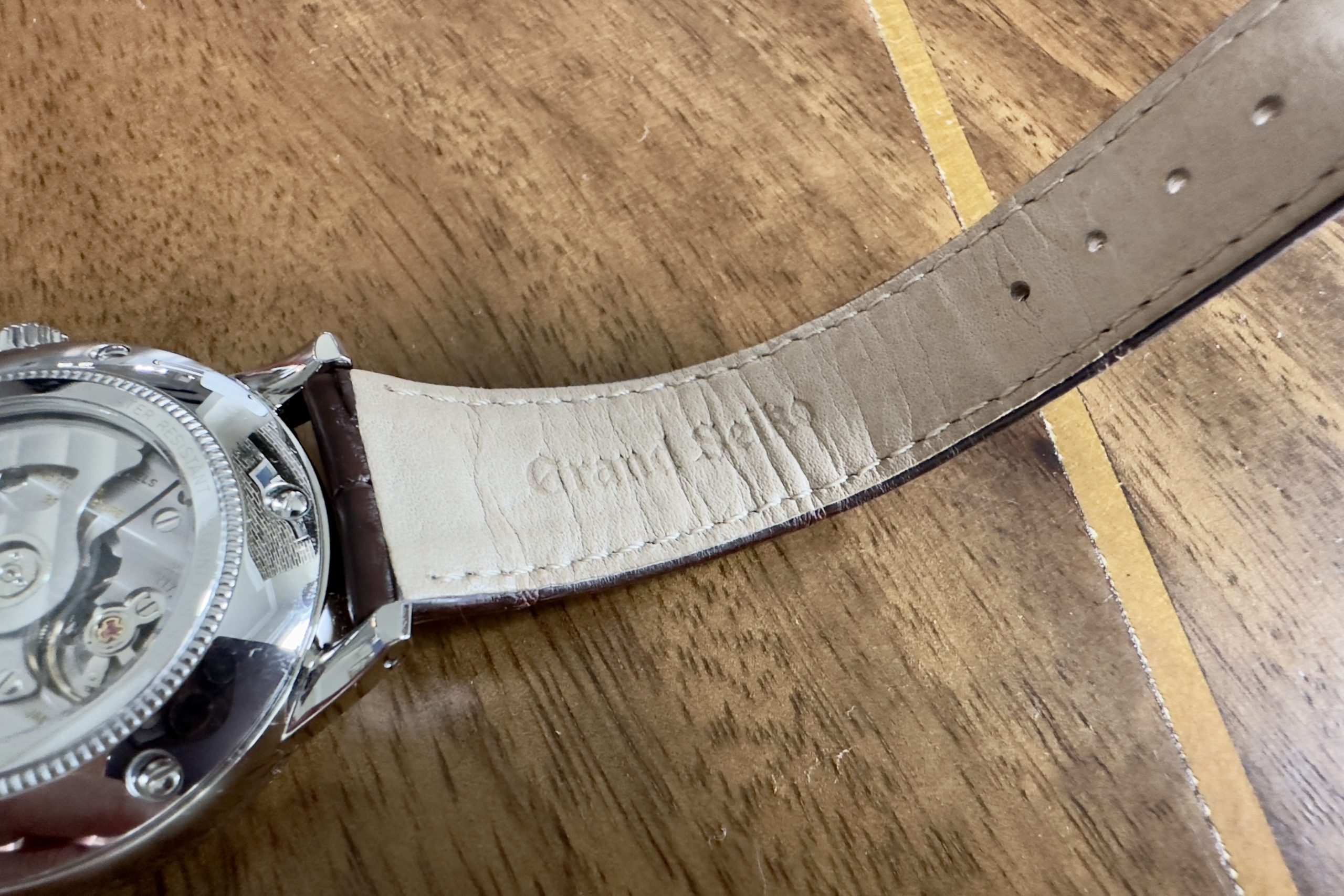 Grand Seiko SBGM221G – The Brooks Review