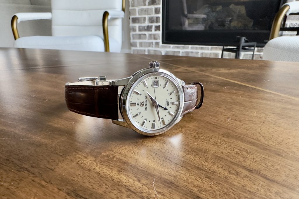 Grand Seiko SBGM221G – The Brooks Review