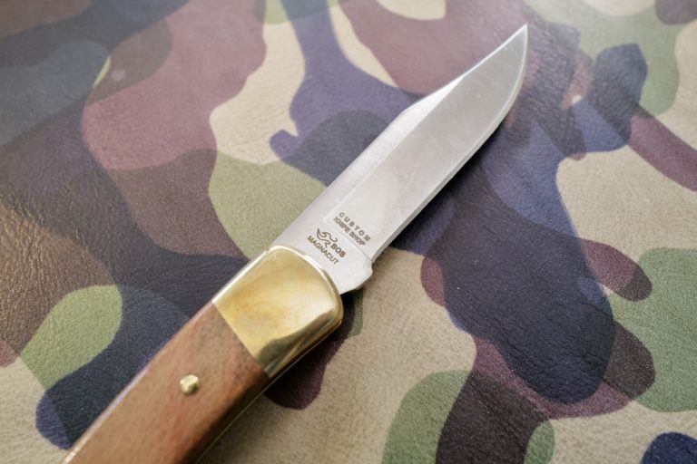 Buck 110 Magnacut – The Brooks Review